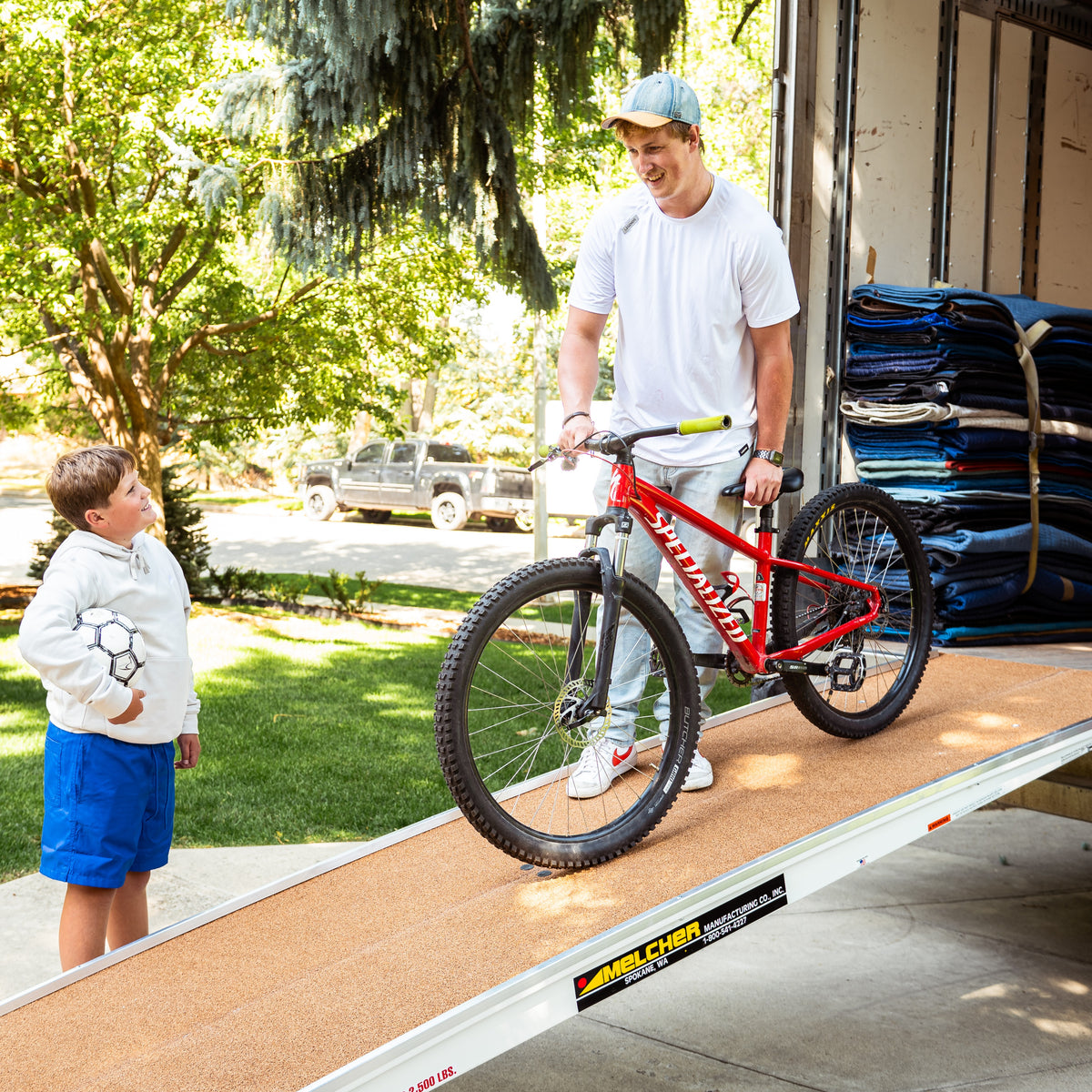 Walk Ramps - 1,500 lbs – Advantage Box Company Limited