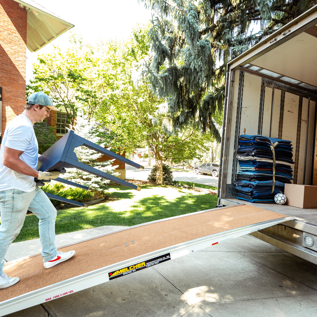 Walk Ramps - 1,500 lbs – Advantage Box Company Limited